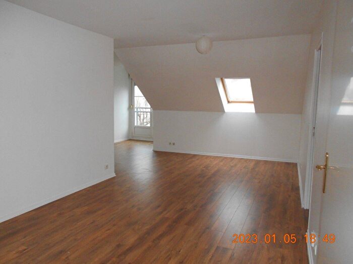 Appartement à louer - Sainte Thérèse-Bons Enfants-Gare, Montgeron - 2 pièces - 1 chambre