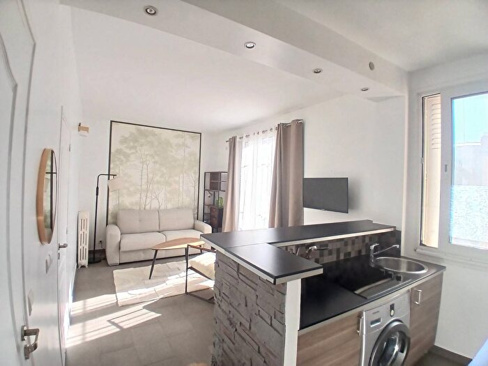 Appartement à louer - Saint-Mandé - 1 pièce