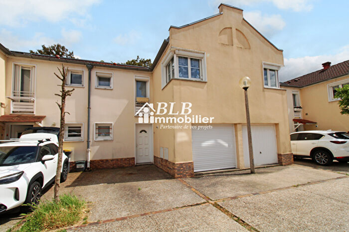 Maison 6 pièces à vendre - Montigny-le-Bretonneux, La Sourderie Sud