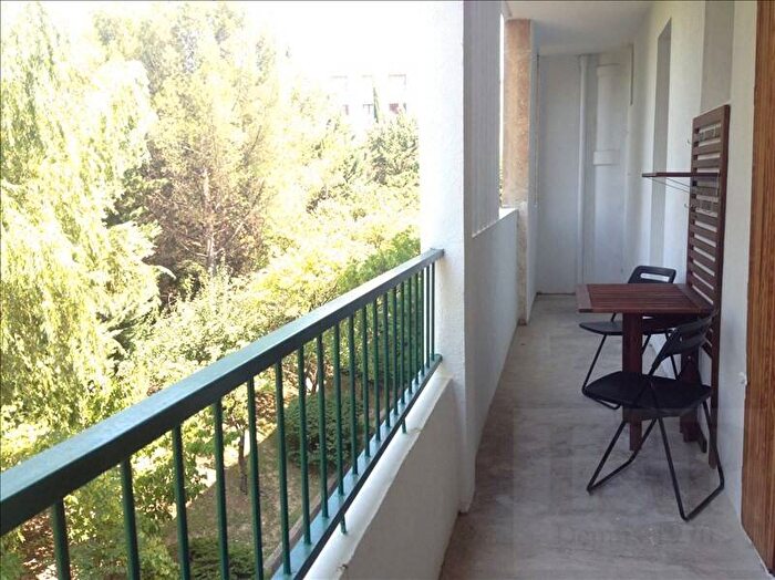 Appartement à louer - Pont de lArc, Aix en Provence - 1 pièce