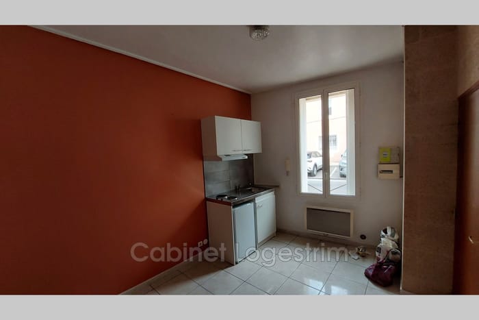 Uchaud : Appartement 1 pièce à louer