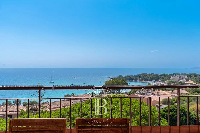Appartement 2 pièces à Ajaccio, Les Sanguinaires, à vendre