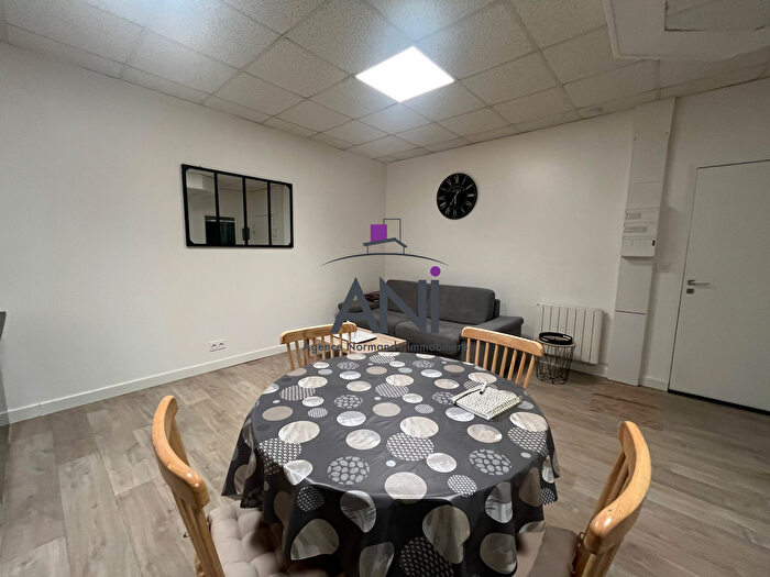 Appartement à louer - Dieppe, Centre-ville, Saint-Pierre, Chanzy - 2 pièces - 1 chambre