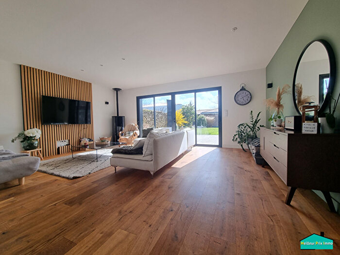 Maison à vendre - Machecoul - 7 pièces - 5 chambres