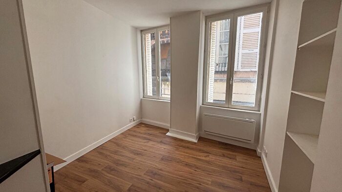 Appartement 1 pièce à louer à Clermont-Ferrand, Delille, Cathédrale, La Gare