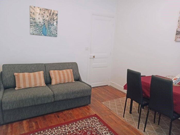 Appartement à louer - La Plaine des Sablons, Neuilly-sur-Seine - 2 pièces - 1 chambre