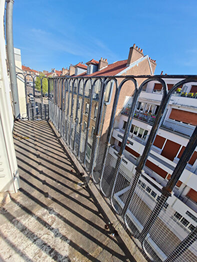 Appartement à louer - Besançon, Chaprais Cras - 2 pièces - 1 chambre