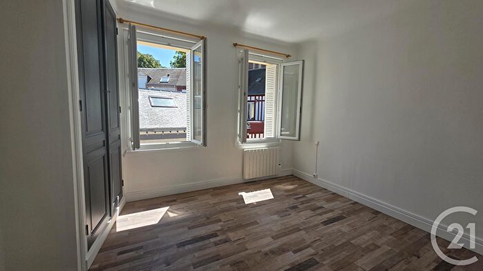 Fécamp, Centre-ville, Abbaye, Val au Clercs : Appartement 1 pièce à louer