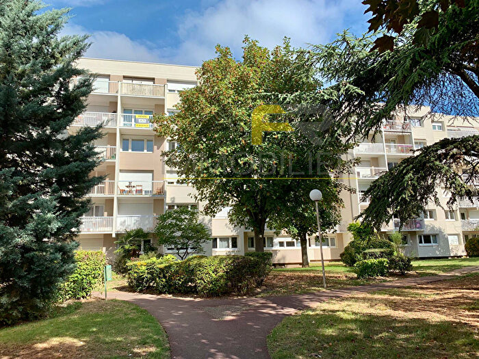Appartement 4 pièces à vendre - Chatou, Nord