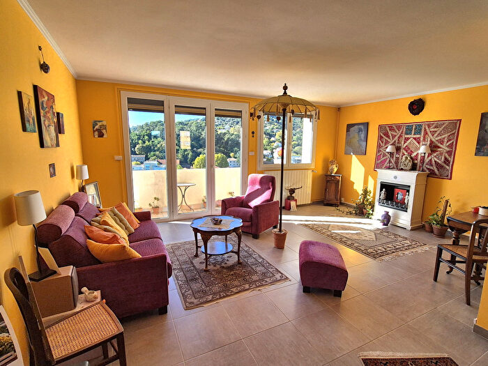 Appartement à vendre - Alès, Centre-ville - 4 pièces - 3 chambres