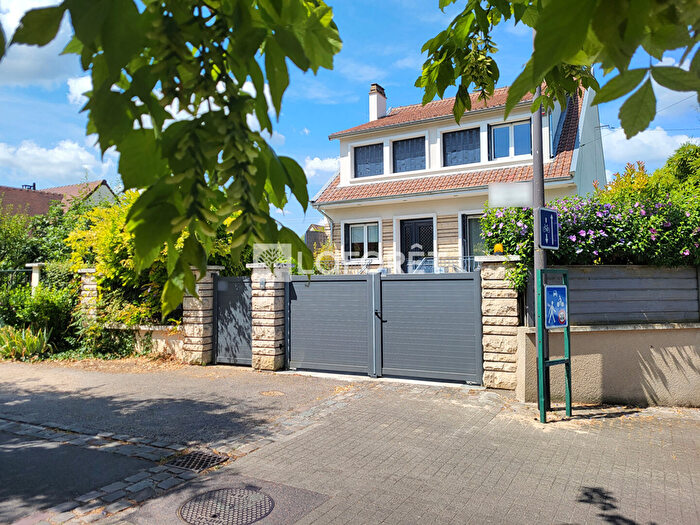 Rueil-Malmaison, Mazurieres - Maison 7 pièces à vendre