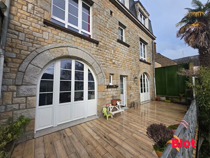 Maison à vendre - Fougères, Centre-ville, Urbanistes - 8 pièces - 6 chambres