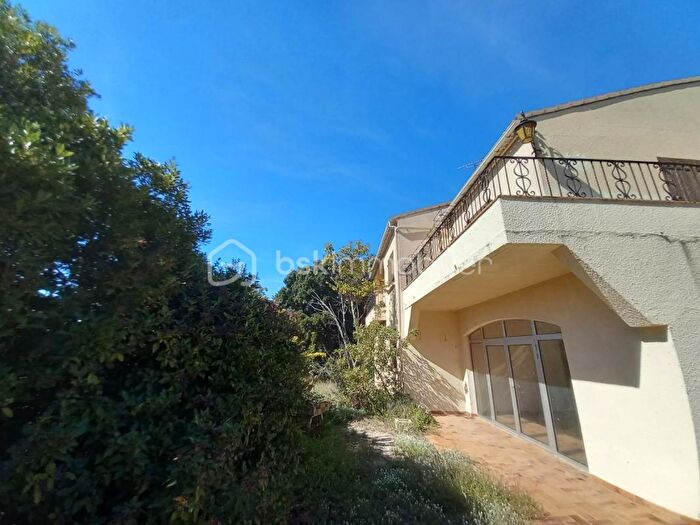 Maison à vendre - Saint-Hilaire-dOzilhan - 9 pièces - 6 chambres