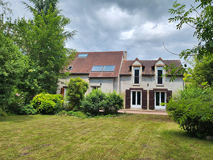 Maison à vendre - Bailleau-Armenonville - 6 pièces - 4 chambres