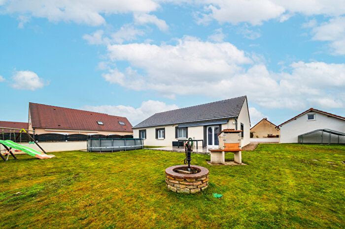 Maison à vendre - Thorey-en-Plaine - 5 pièces - 3 chambres