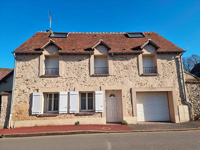 Maison à vendre - Ablis - 4 pièces - 3 chambres