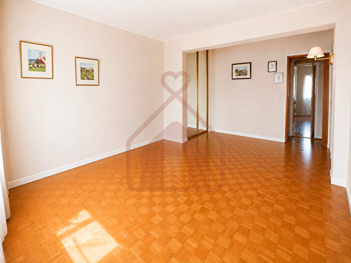 Appartement 1 pièce à Le Kremlin-Bicêtre, Les Coquettes, Les Plantes, à vendre