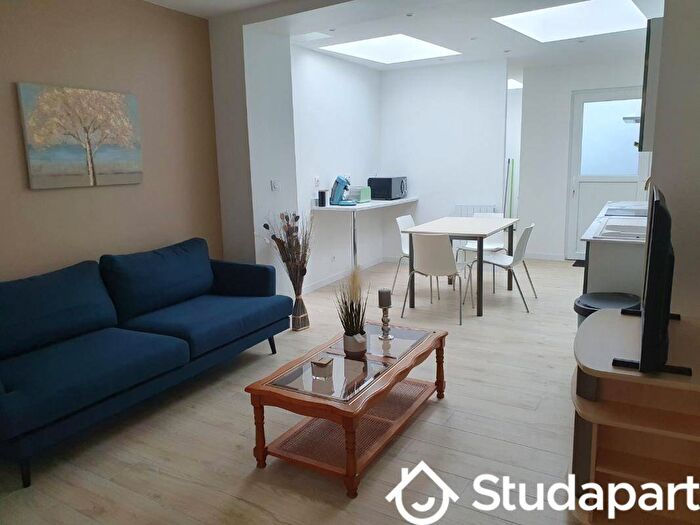 Saint Pierre, Croix : Appartement 1 pièce à louer
