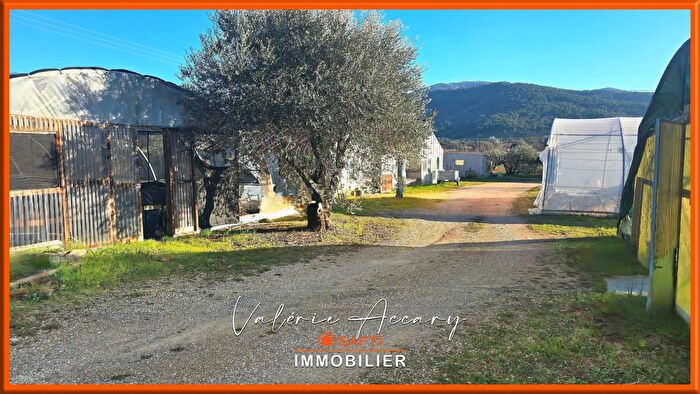 Maison à vendre - Pignans - 4 pièces - 2 chambres