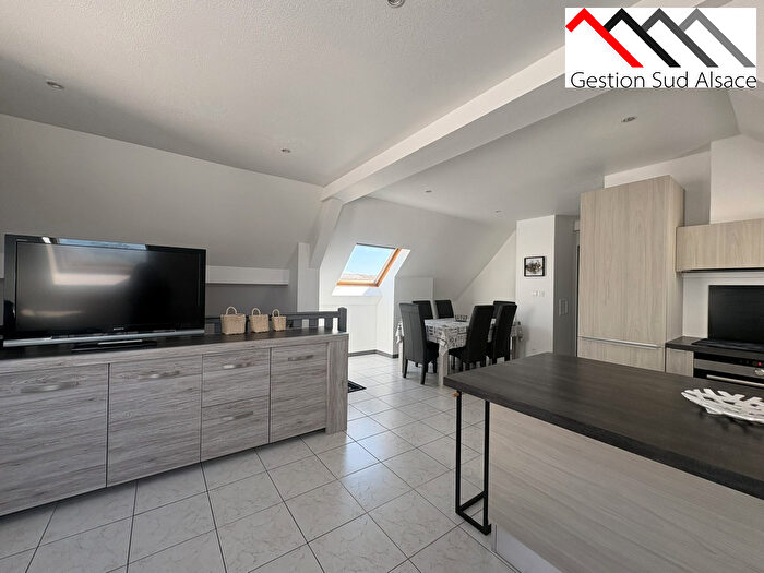 Appartement 3 pièces à Sausheim, à louer