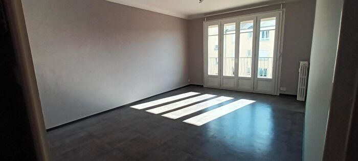 Appartement 3 pièces à Rodez, Amphithéatre, à louer