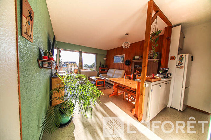 Appartement à vendre - Embrun - 3 pièces - 2 chambres