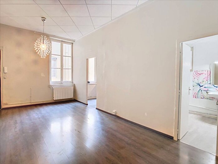Ainay, Lyon ème arrondissement - Appartement 1 pièce à louer