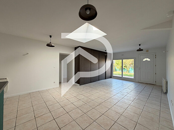 Maison 4 pièces à Dreux, Sainte-Eve, à louer