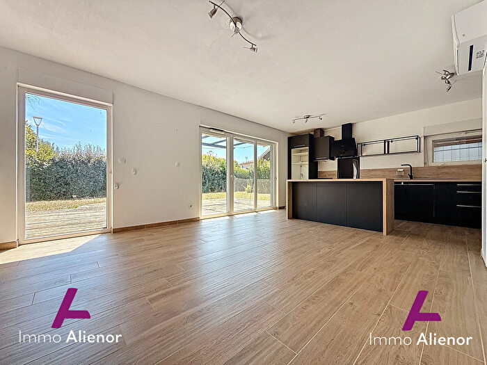 Maison à vendre - Villenave-dOrnon - 6 pièces - 4 chambres