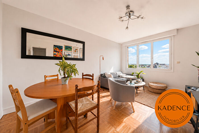 Quartiers Nord-Est, Jeanne dArc - Appartement 3 pièces à vendre