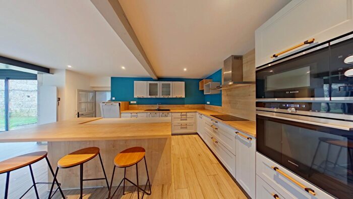 Maison à louer - Voulon - 4 pièces - 3 chambres