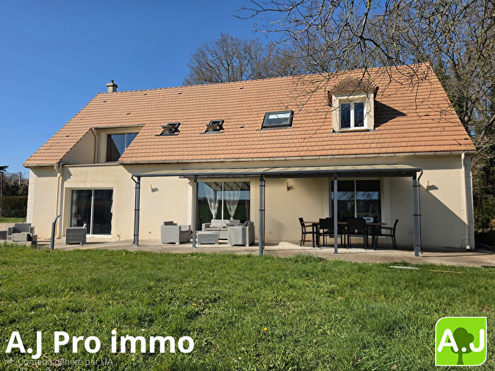 Maison à vendre - Ézy-sur-Eure - 10 pièces - 6 chambres