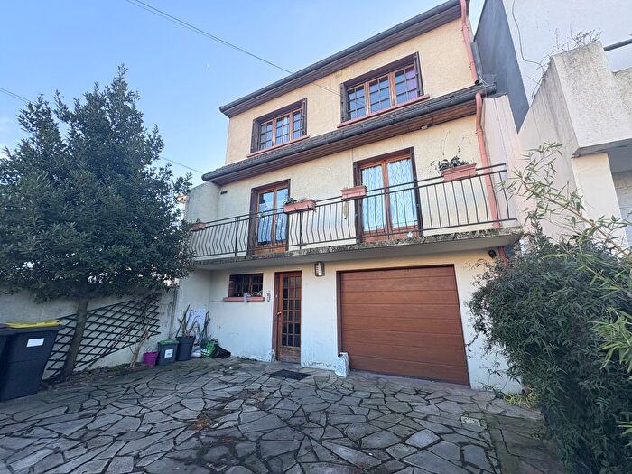 Maison à vendre - Arcueil, Plateau-Kergomard - 6 pièces - 4 chambres