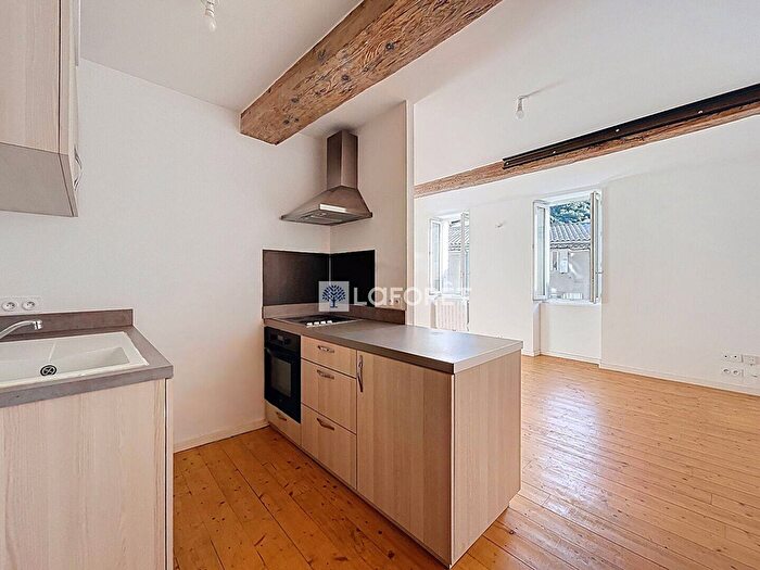 Peripherie Nord Est Sud Est, Nyons - Appartement 1 pièce à louer