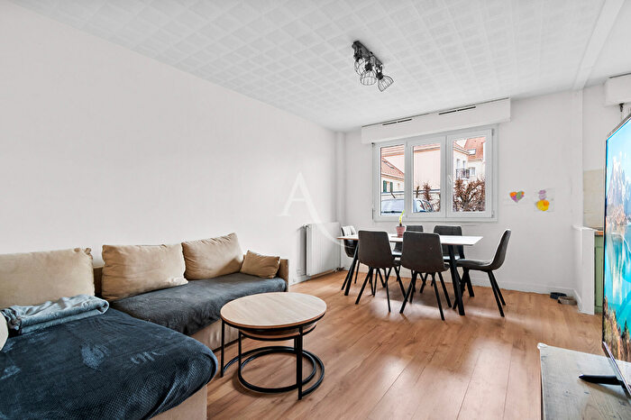Appartement 4 pièces à Montesson, Centre-ville, à vendre