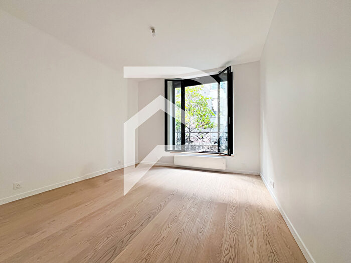 Appartement à vendre - Issy-les-Moulineaux, Centre-ville, Corentin Celton, Les Varennes - 4 pièces - 3 chambres