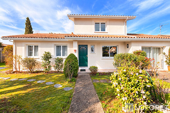 Maison à vendre - La Teste-de-Buch, Les Chênes Verts, Bordes, Clair-Bois, Pinède de Conteau - 5 pièces - 3 chambres