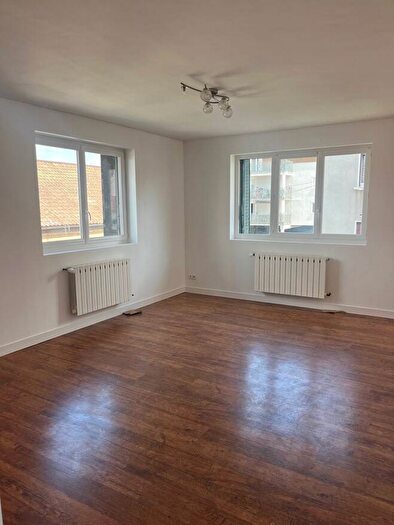 Saint Pierre, Pontarlier - Appartement 4 pièces à louer