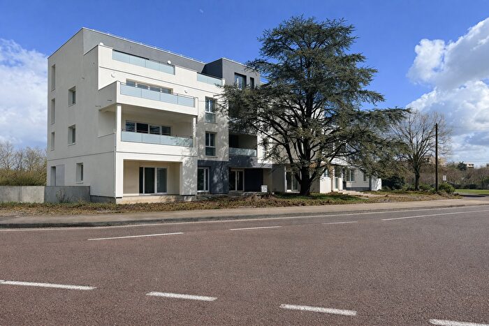 Appartement 4 pièces à Beaune, Camp Américain, Porte de Beaune, à vendre