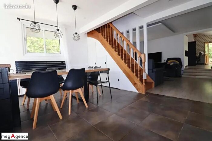 Maison 6 pièces à vendre à La Ricamarie