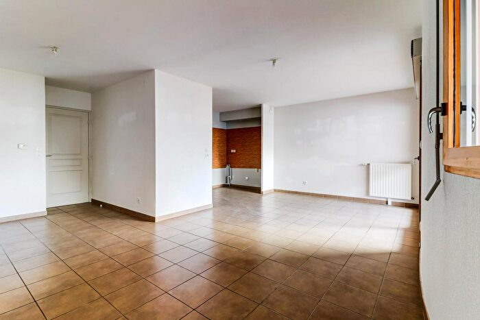 Appartement 3 pièces à louer à Chevigny-Saint-Sauveur