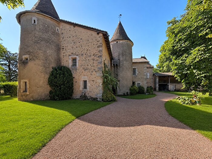 Maison 11 pièces à Saint-Projet-Saint-Constant, à vendre