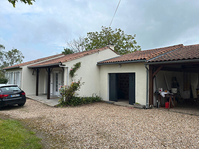 Monthoiron - Maison 5 pièces à louer