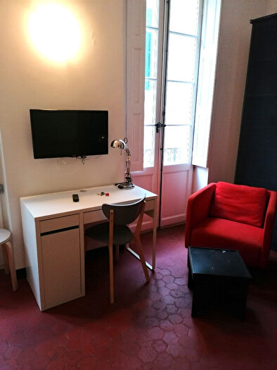 Appartement à louer - Narbonne, Bourg - 1 pièce