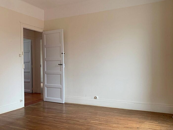 Appartement à louer - Clemenceau, Dijon - 3 pièces - 2 chambres