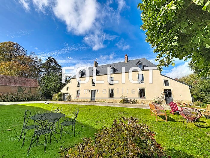 Méautis - Maison 7 pièces à vendre