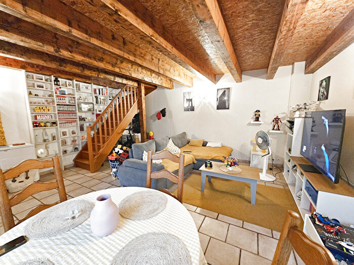 Maison 3 pièces à louer à Aigues-Mortes