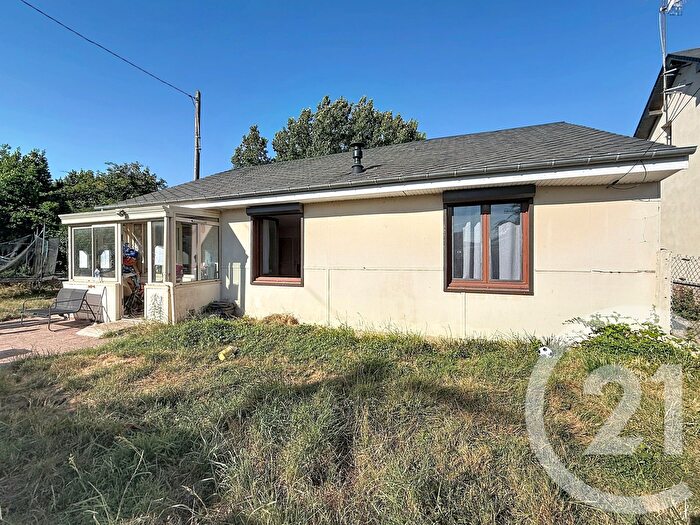 Notre-Dame-de-Gravenchon : Maison 4 pièces à vendre