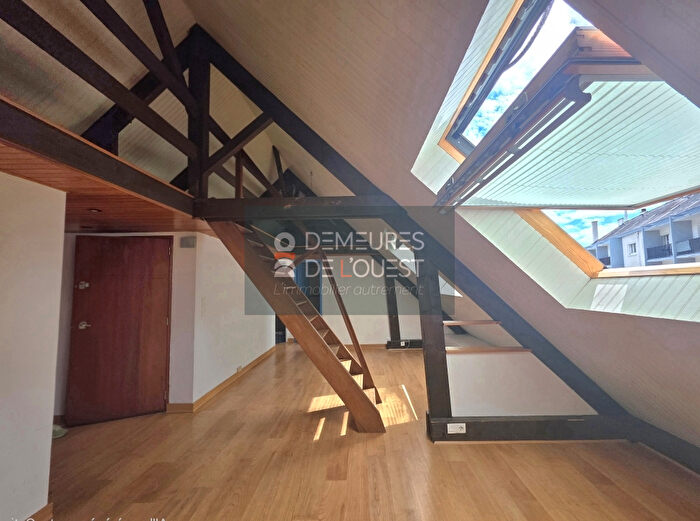 Appartement 2 pièces à vendre - Quartiers Ouest, Bourg l'Evesque