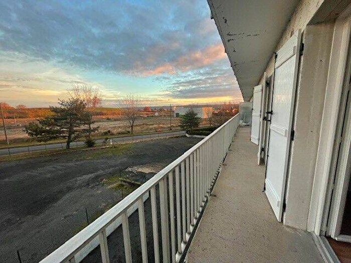 Appartement à louer - Banlieue, Domérat - 2 pièces - 1 chambre